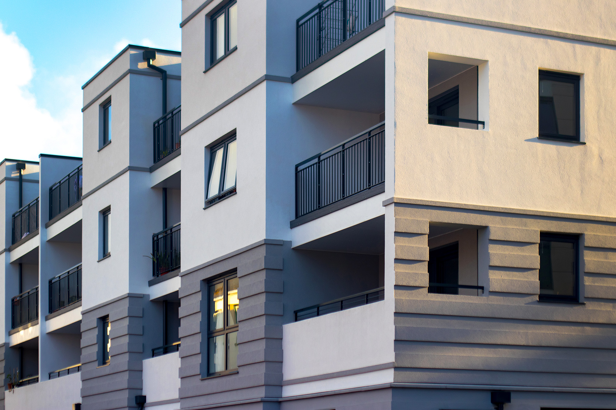 High-Speed Construction on a Large Scale - Hadley Group